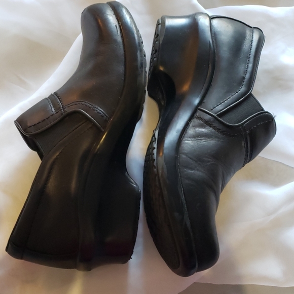 Ariat | Shoes | Ariat Clogs | Poshmark